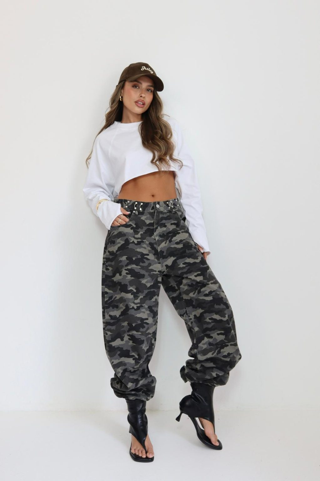 Zbeng – Zbeng Fashion ONLINE